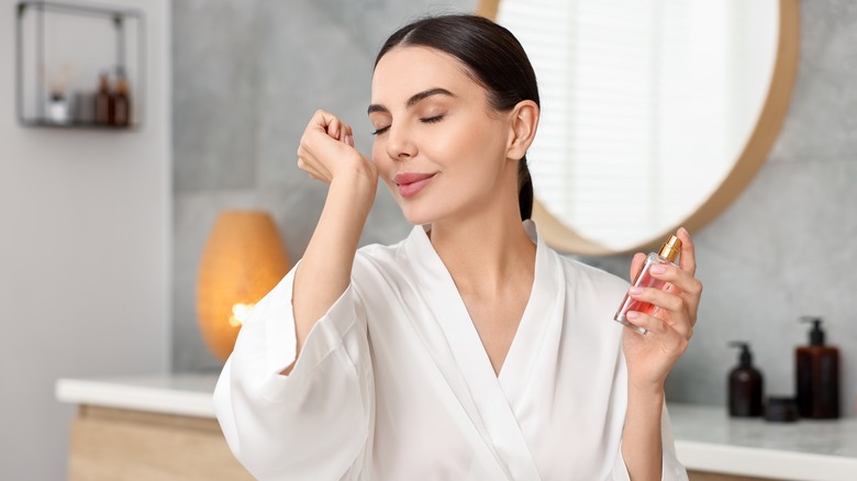 Scientifically Proven Side Effects Of Wearing Perfume