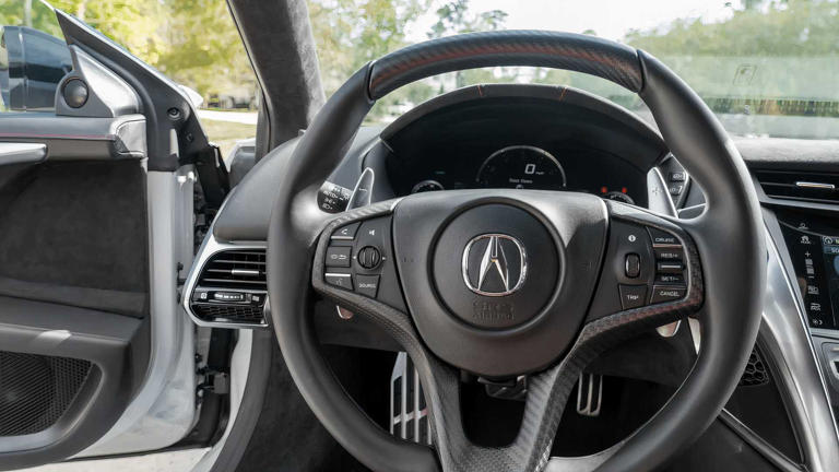 The Only Two Japanese Cars That Can Outrun A 2025 Corvette C8