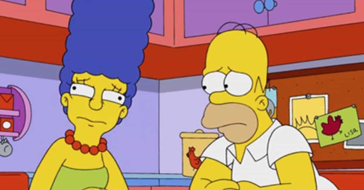 What characters on 'Simpsons' look like straight on