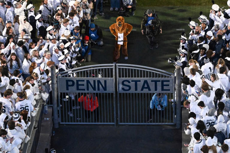 On This Day: Penn State wins first game as a member of the Big Ten