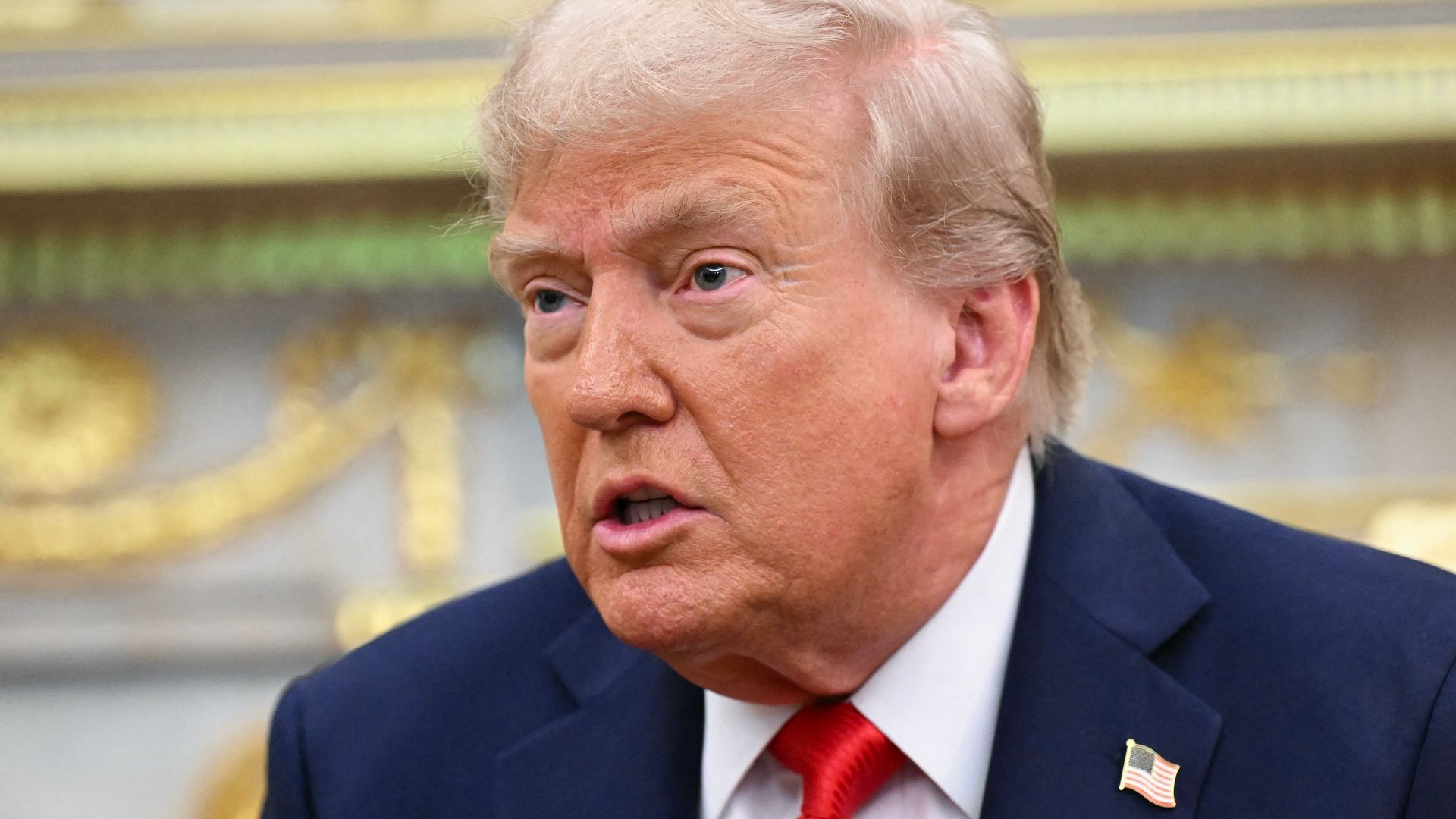 Trump takes tariff fight to SCOTUS, Portugal mourns fatal cable car ...