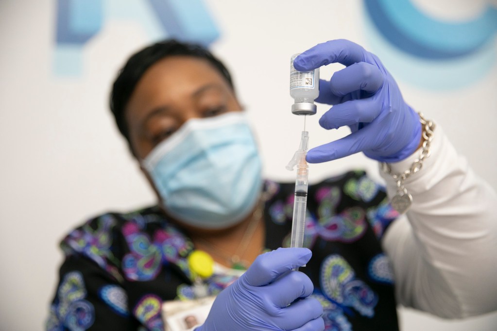 California vs. Florida on vaccines, again