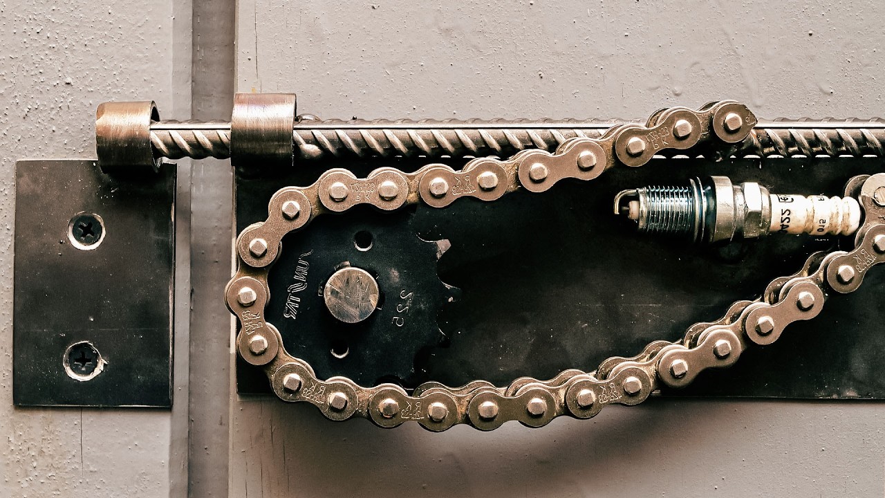Metalworking Magic: Transforming Scrap Into Useful Tools