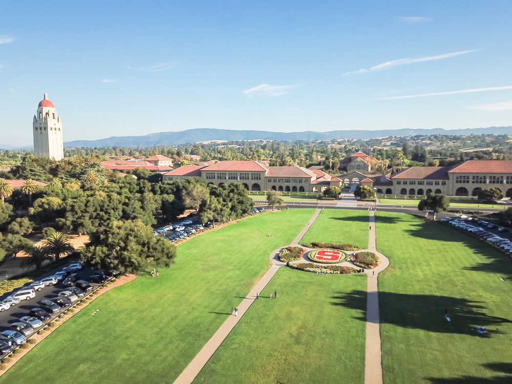16 overrated college campuses