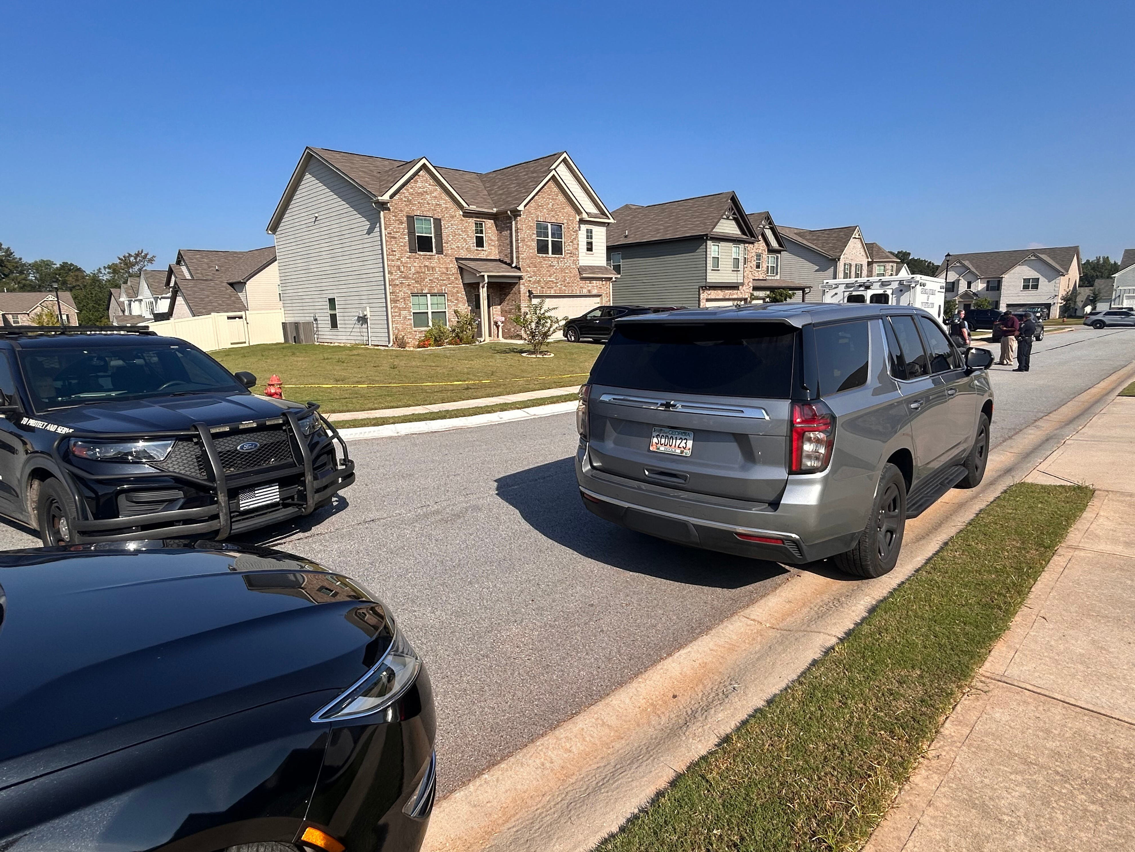 Police shoot, kill knife-wielding man while responding to Locust Grove ...