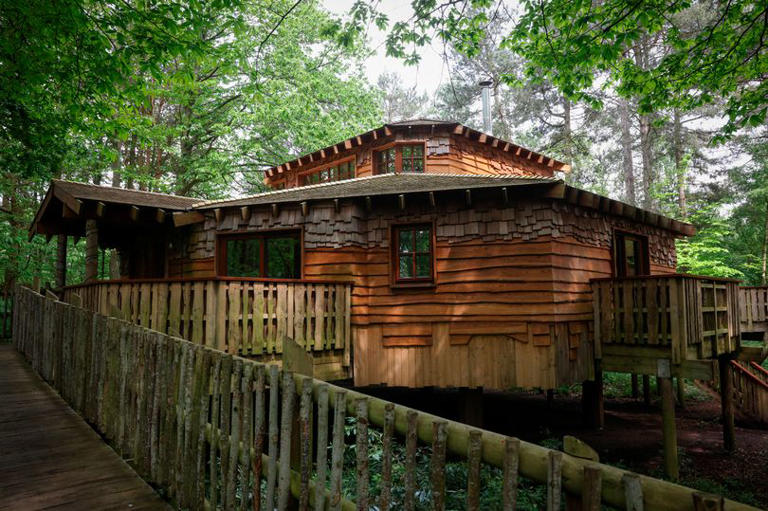 Center Parks just 90 minutes from Coventry unveils luxury refurbishment ...