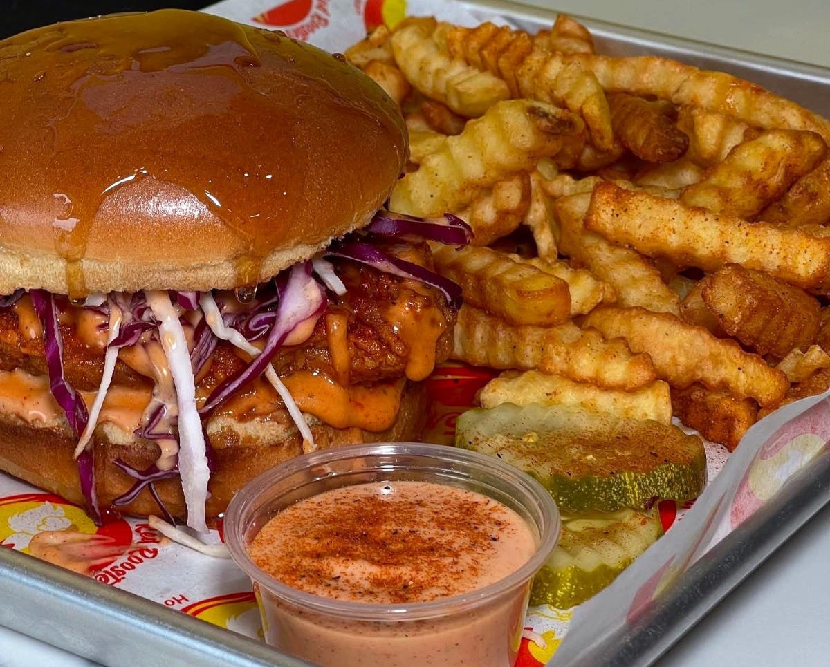 Popular Locally Owned Chicken Restaurant Expands In Bucks. Co.