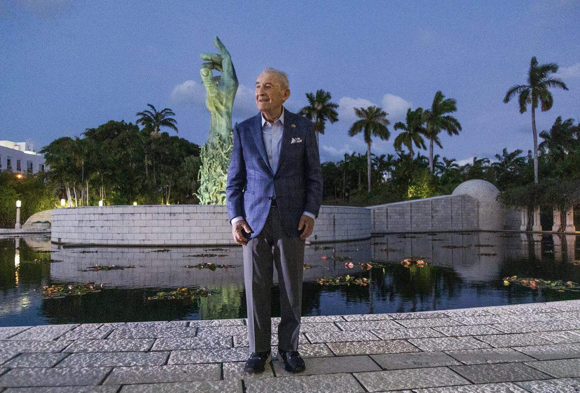 He sent the world a message about the Holocaust. Miami's David ...