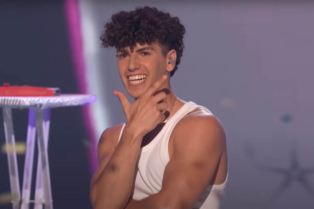 Simon Cowell Gives Soccer Fan Golden Buzzer on ‘AGT' Quarterfinals ...