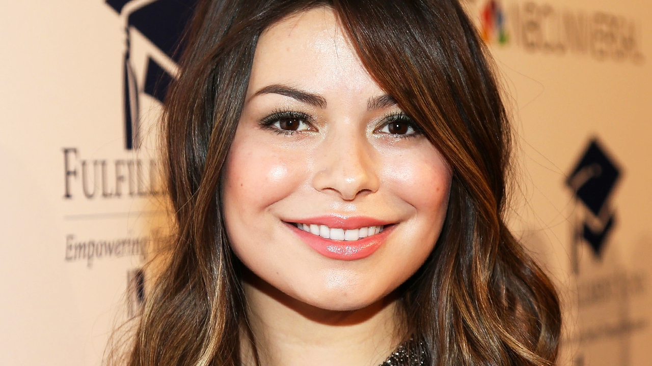 Child Stars Who Haven't Figured Out They Aren't Famous At All