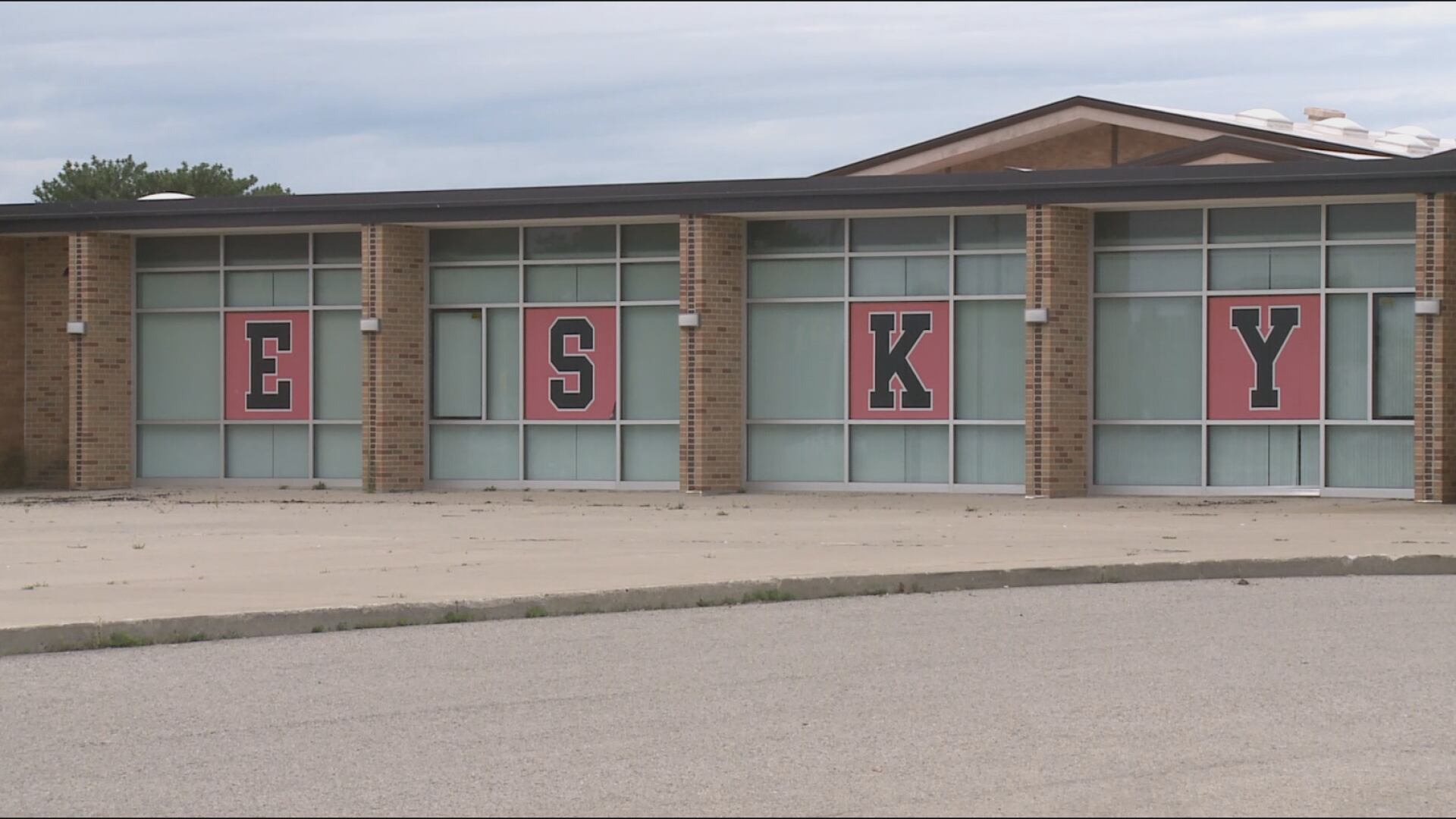 UPDATE: Escanaba Public Safety releases update on Esky school threat