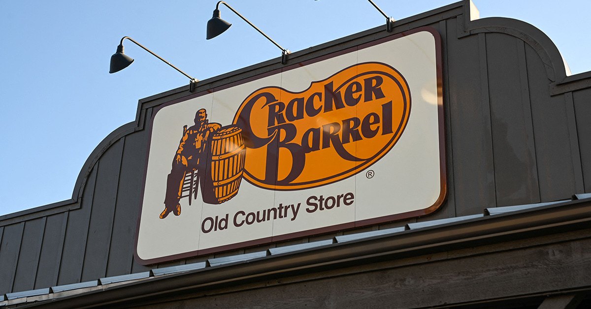 Cracker Barrel Removes DEI and Pride Webpages Following Logo Controversy