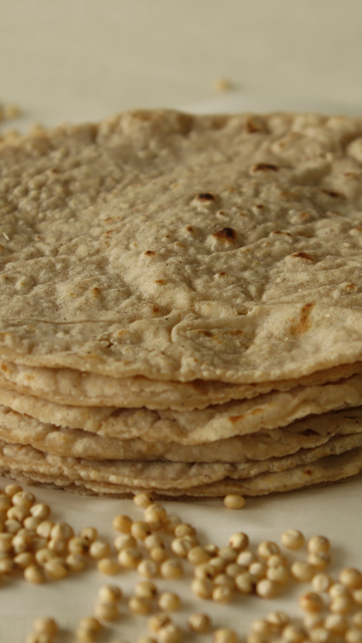 Swap wheat Rotis with these 8 grains for faster weight loss