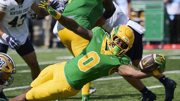 Why Oregon Ducks Freshmen Dierre Hill Jr. And Jordon Davison Are ...
