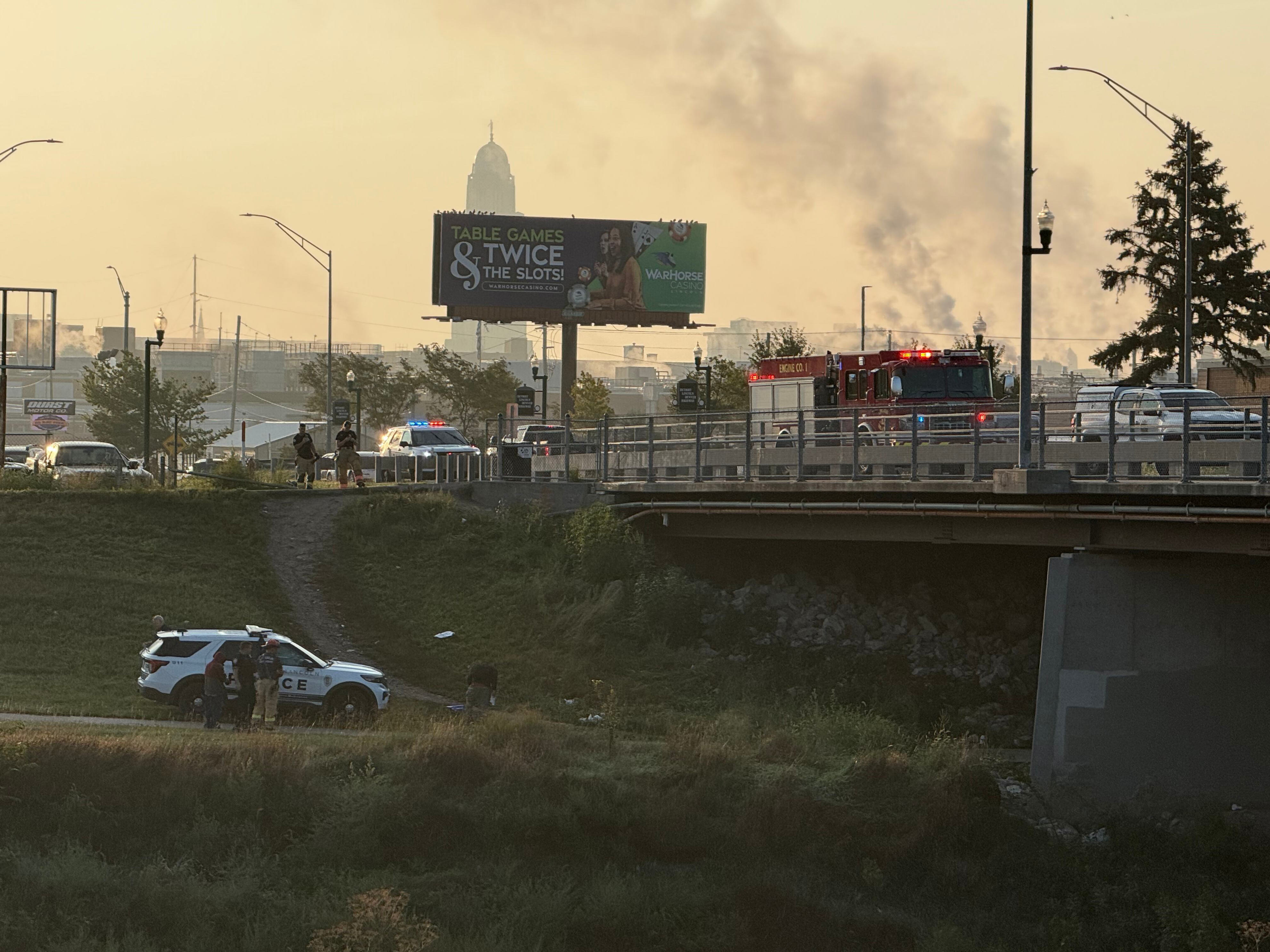 Police officer injured in explosion under west Lincoln bridge