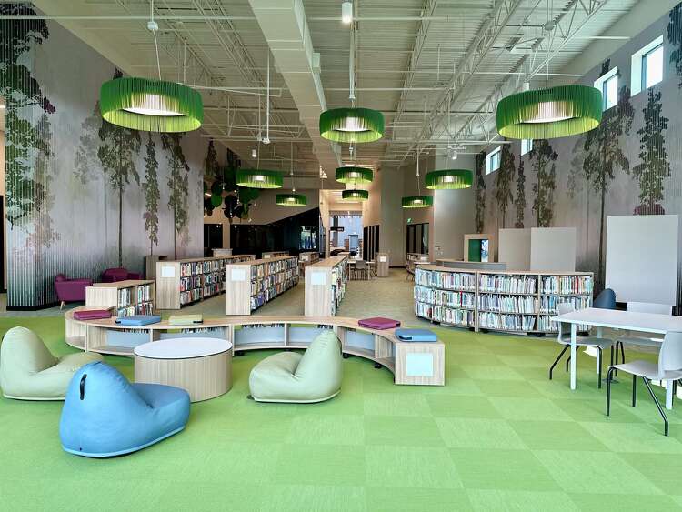 New Kevin Brady Library, Community Center opens in The Woodlands. Here ...