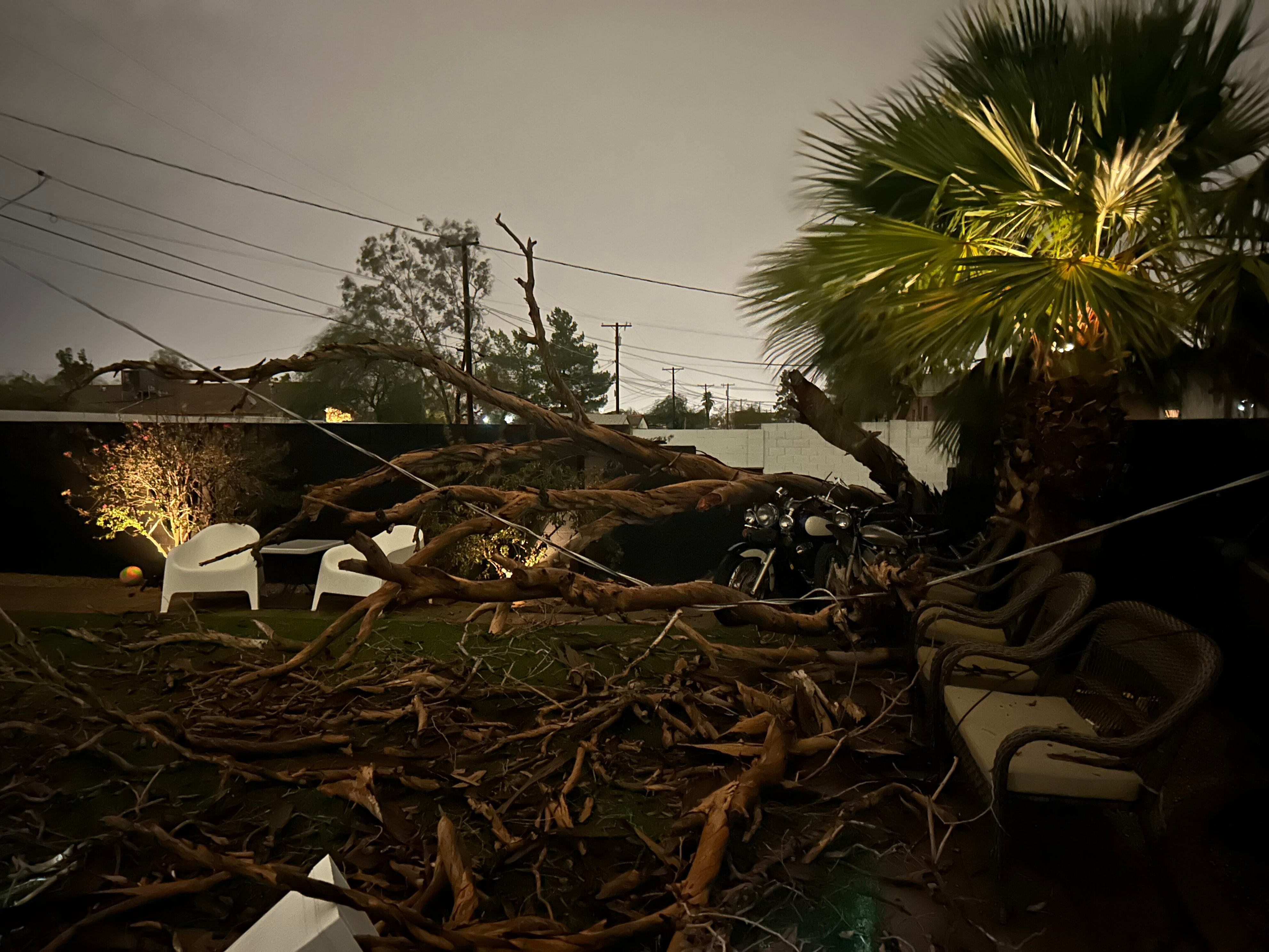 Damage, flooding linger across Phoenix area after monsoon storm