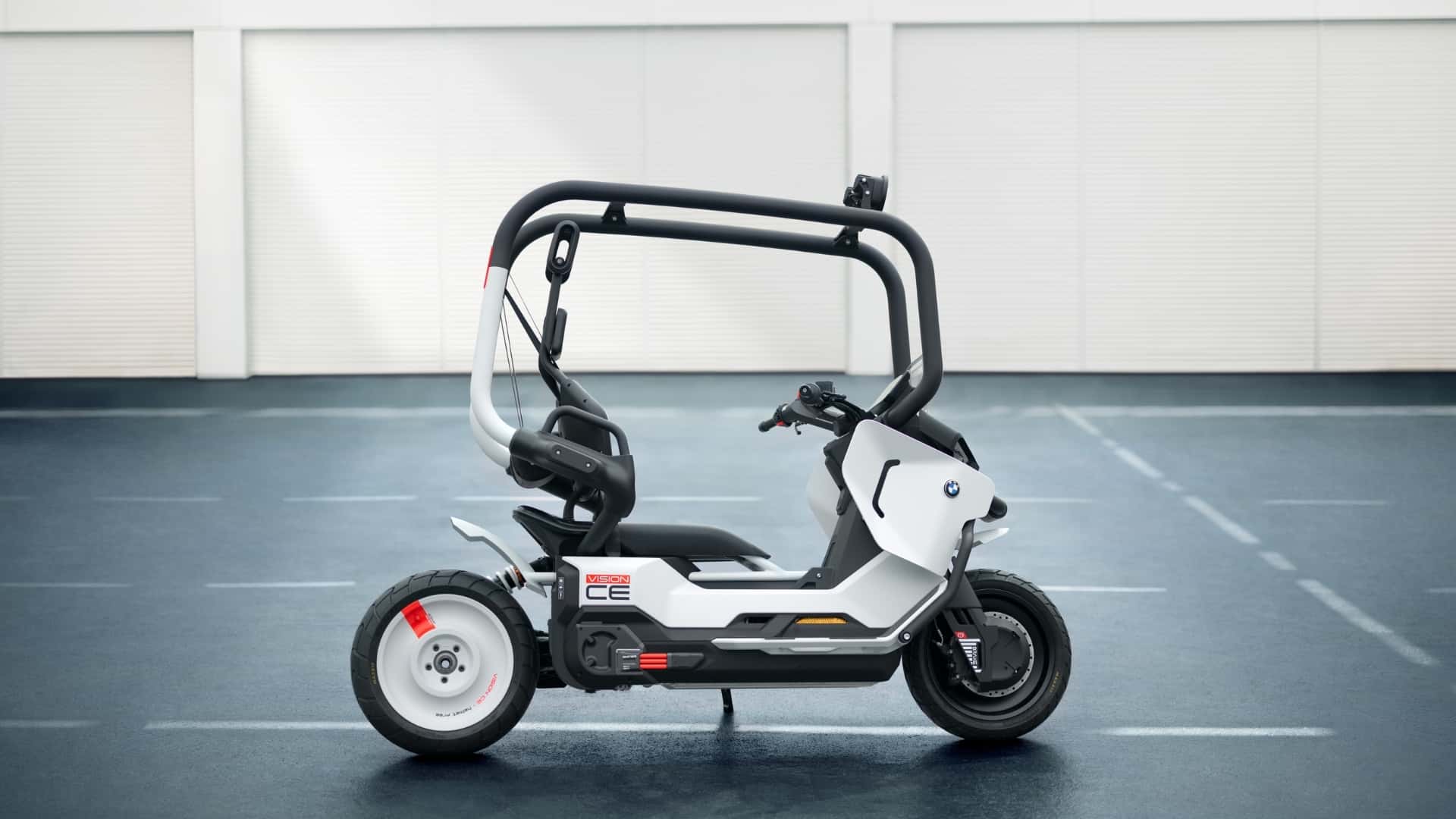 You're Gonna Hit Your Head All The Time If BMW Brings This Scooter ...