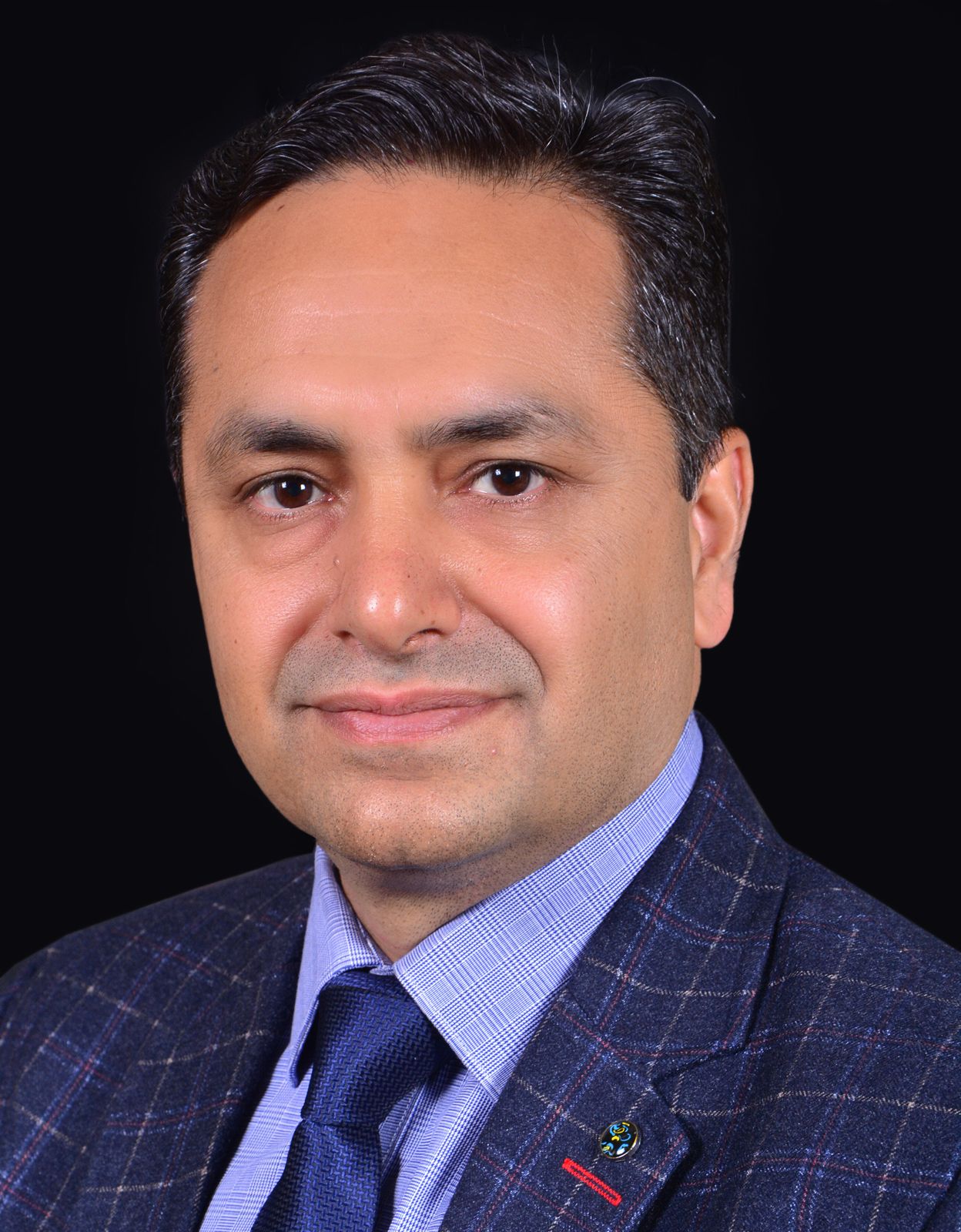 Nepali spine surgeon wins prestigious SRS global fellowship