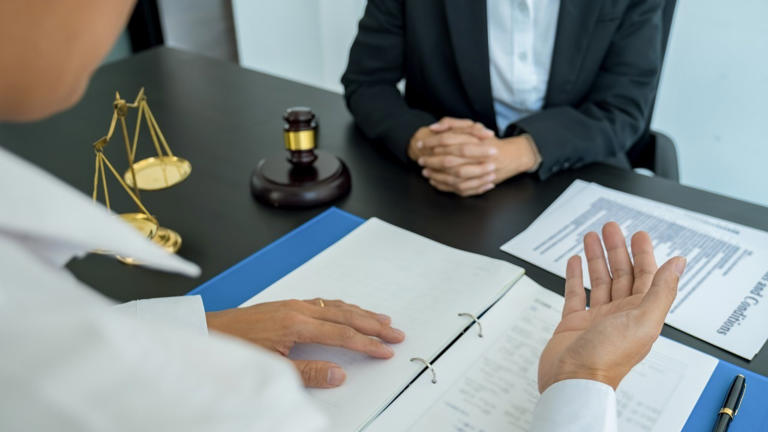 Judge clears Kenvue to pay a $400 million dividend