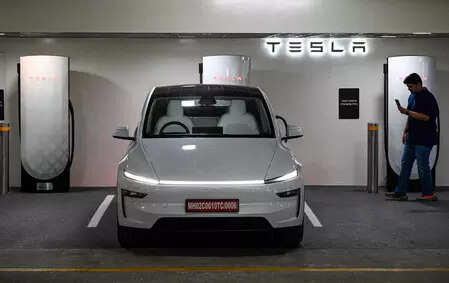 Indian envoy visits Tesla's China factory amid buzz over exports to India