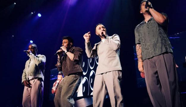 Blue, nuovo album e tour: c’è anche l’Italia, date e tappe