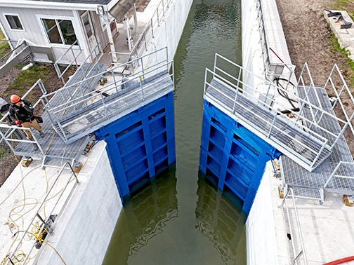 Boat lock reopens after unexpected holiday closure. What to know about ...
