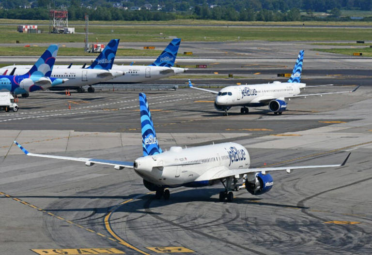 JetBlue flash sale: Round-trip flights to Europe from $189 [book by ...