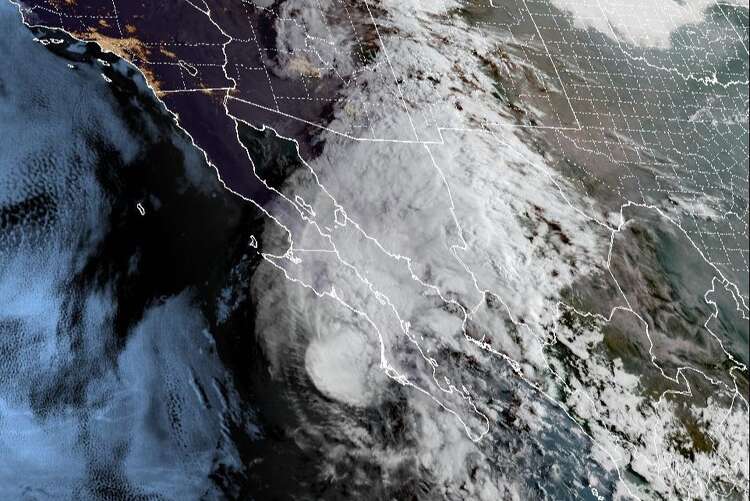 Lorena remnants, Gulf moisture, cold front bring flood risk to Texas ...