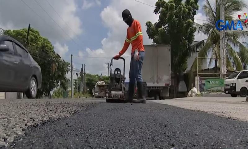 Potholes in Bulacan impede traffic flow, cause road accidents