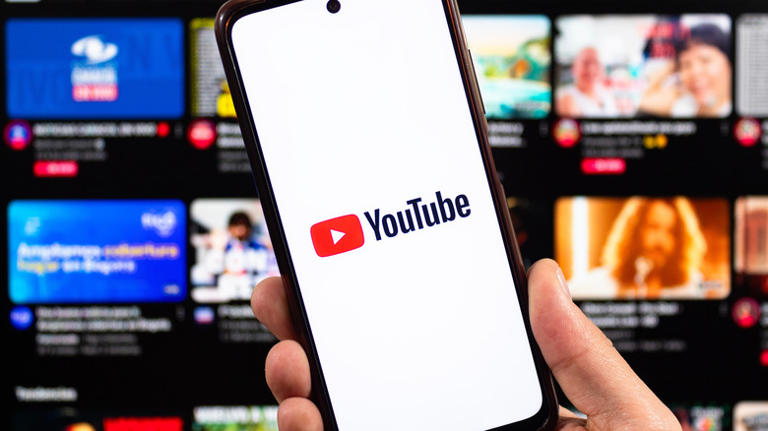 How To Play YouTube Videos In The Background On Your Android Without ...