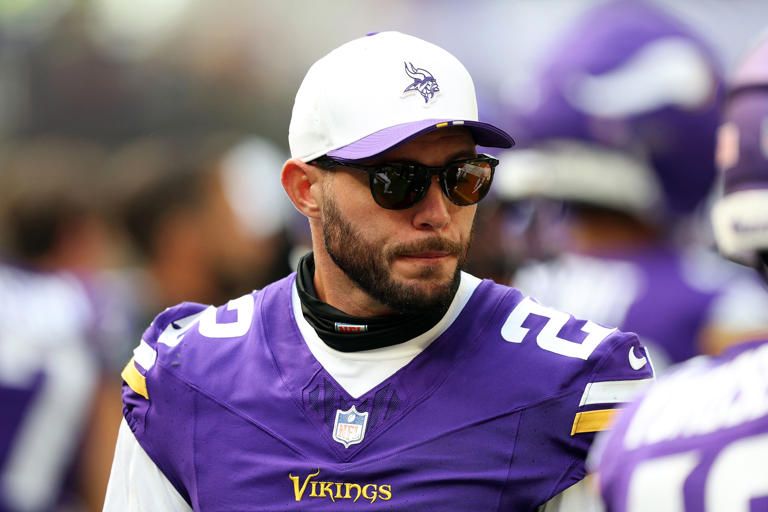 Kevin O’Connell Shares Hopeful Update on Harrison Smith Ahead of ...