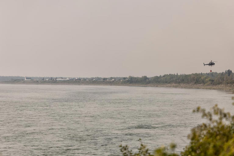 PHOTOS | A look at the Fort Providence wildfire operations