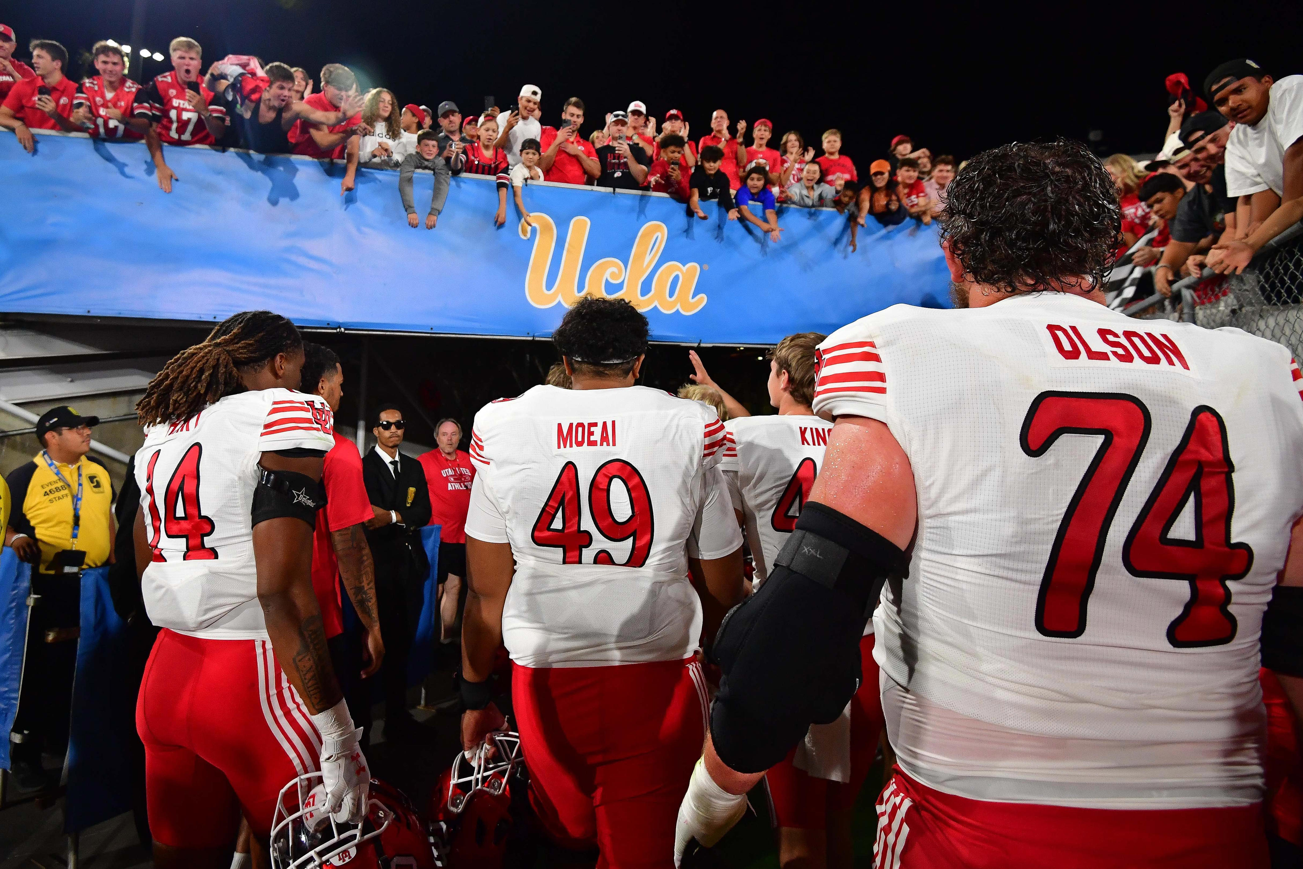 LA Times reports UCLA football attendance numbers are vastly different ...