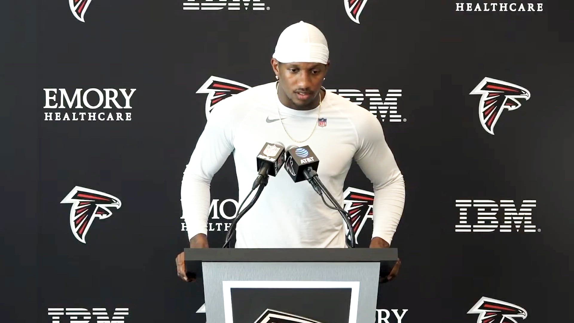 Michael Penix Jr. Details How He's Getting Falcons WR Darnell Mooney Up ...