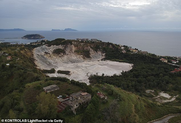 Scientists warn one of world's supervolcanoes is awakening: AI reveals ...