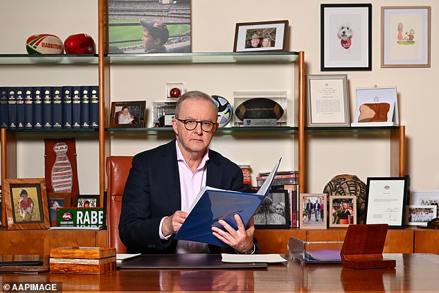 Anthony Albanese finally speaks to Donald Trump - here's what they ...