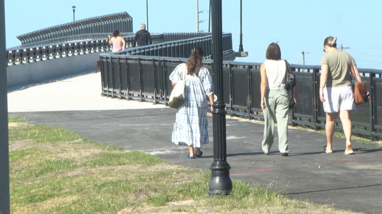 ‘Game changer’: Cosgrove Avenue overpass extension opens with ...