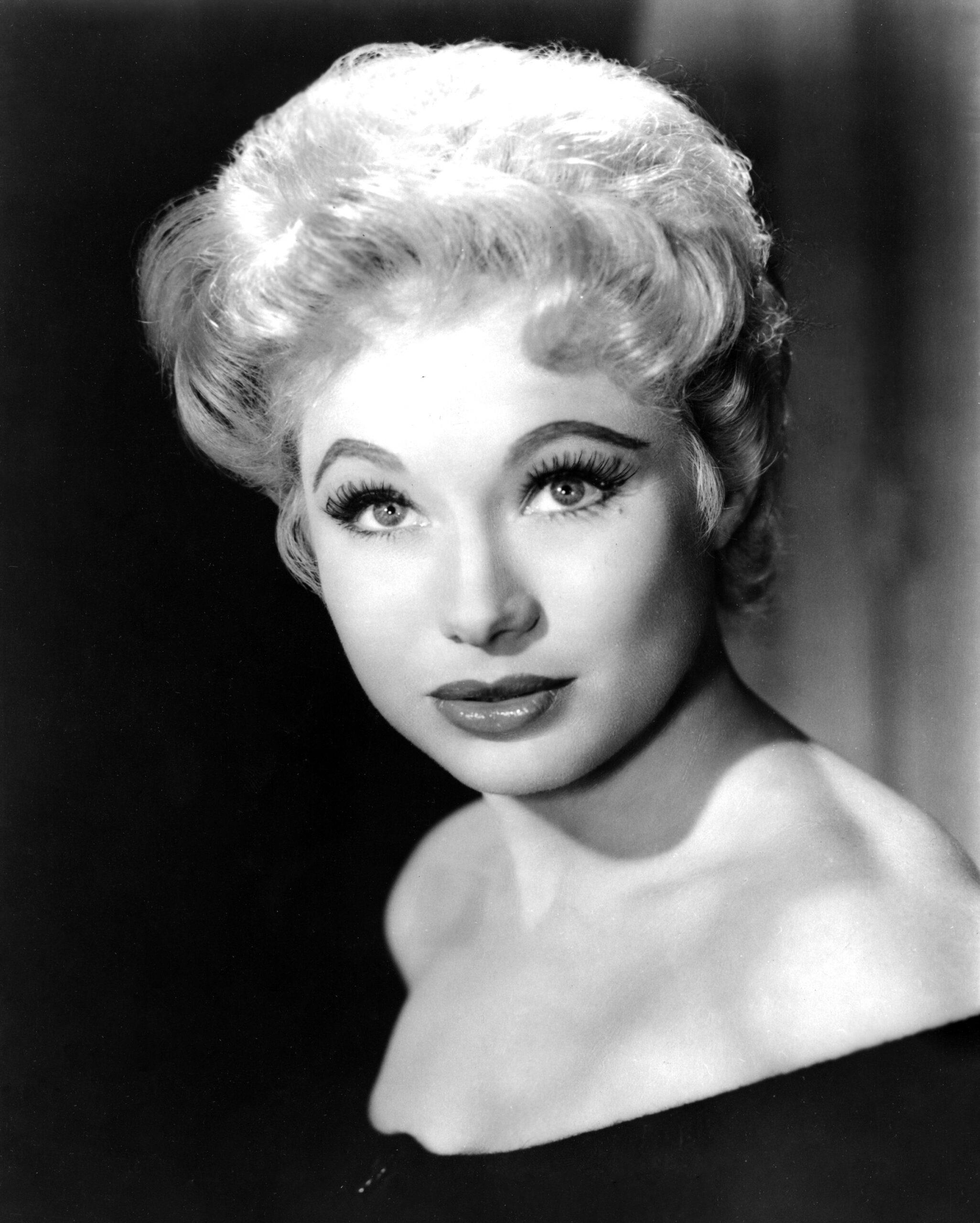 Do You Remember ‘The Andy Griffith Show’ Fun Girls, Skippy and Daphne?