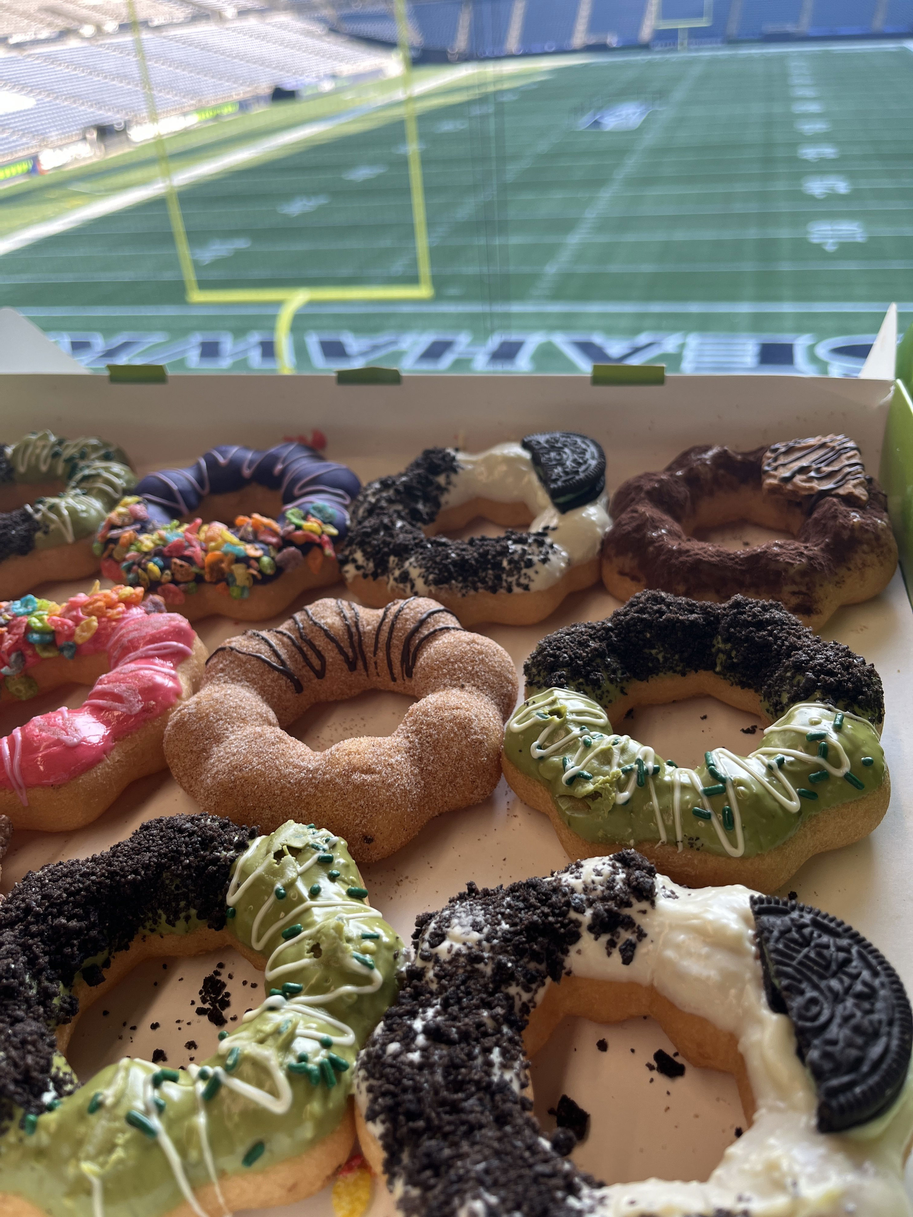 Where to Eat at Lumen Field During Seahawks Games