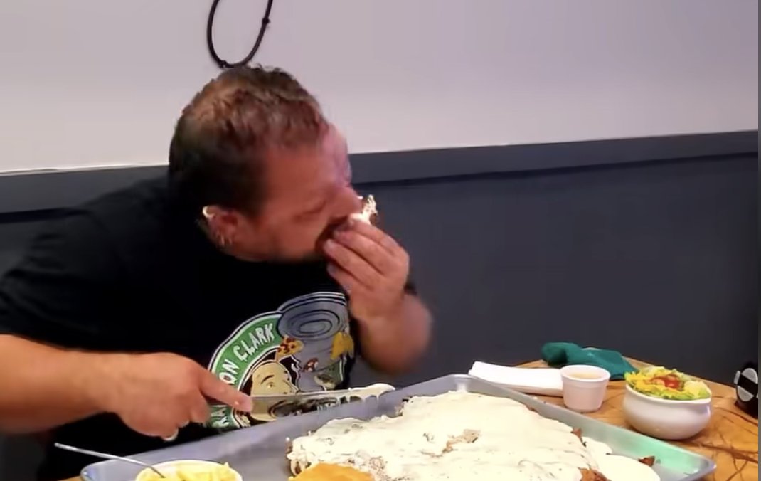 4 Pounds BLACK ANGUS, Chicken And Gravy Challenge