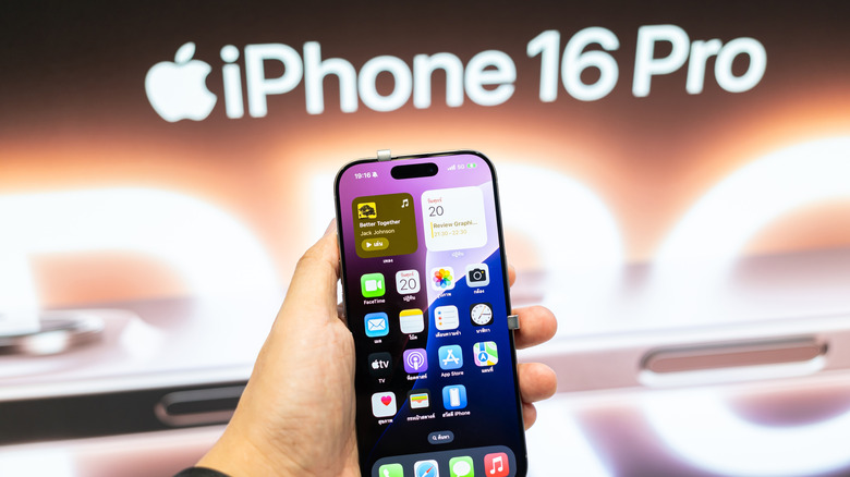 Apple's Foldable iPhone Could Feature The All-Screen Design We've Been ...