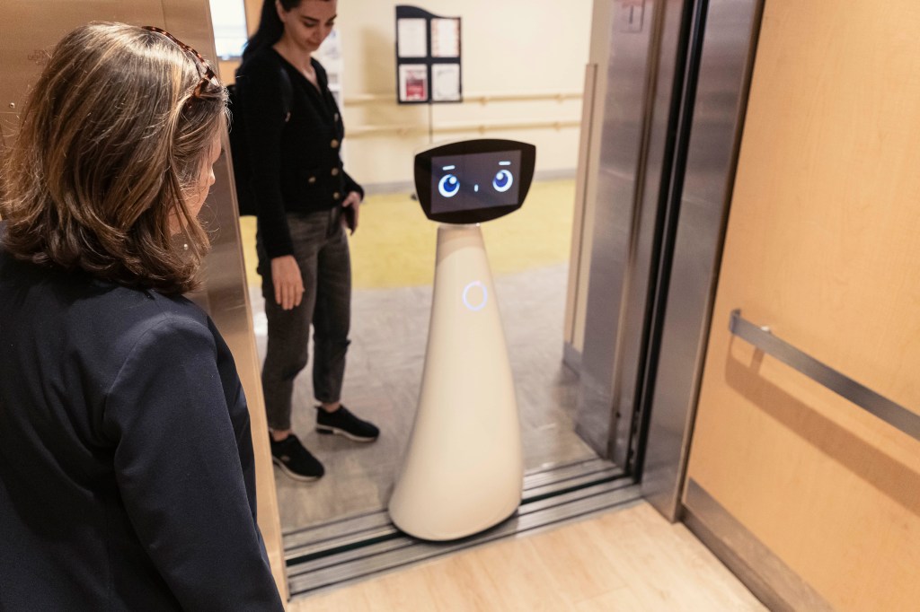 Robin the Robot cheering sick tots at St. Mary’s hospital in year-long ...