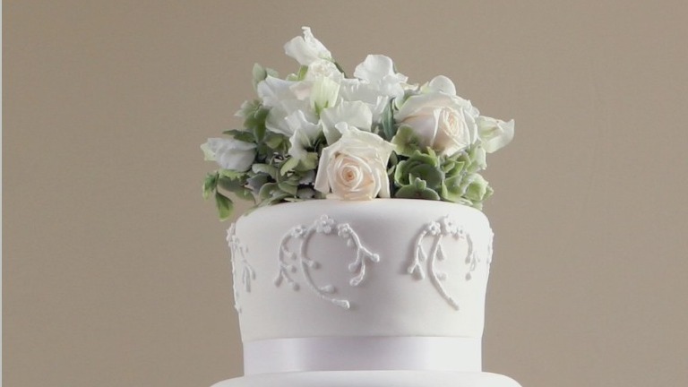 Pennsylvania man accused of punching bride in face at wedding after ...