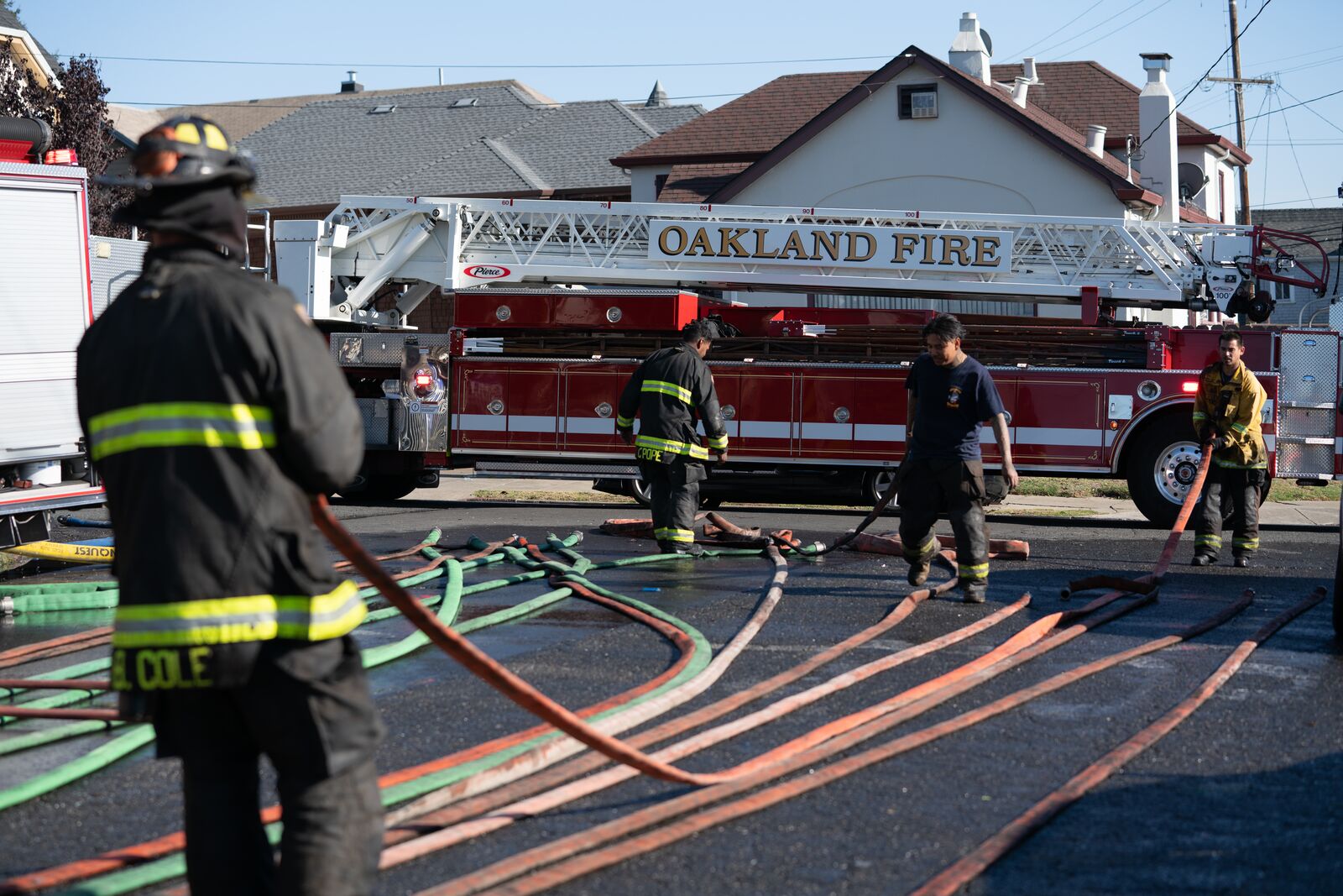 This fire season, Oakland Fire says it’s fully staffed for the first ...