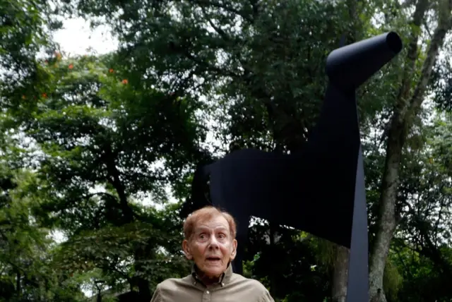 El maestro colombiano David Manzur le donó a la Universidad de ...