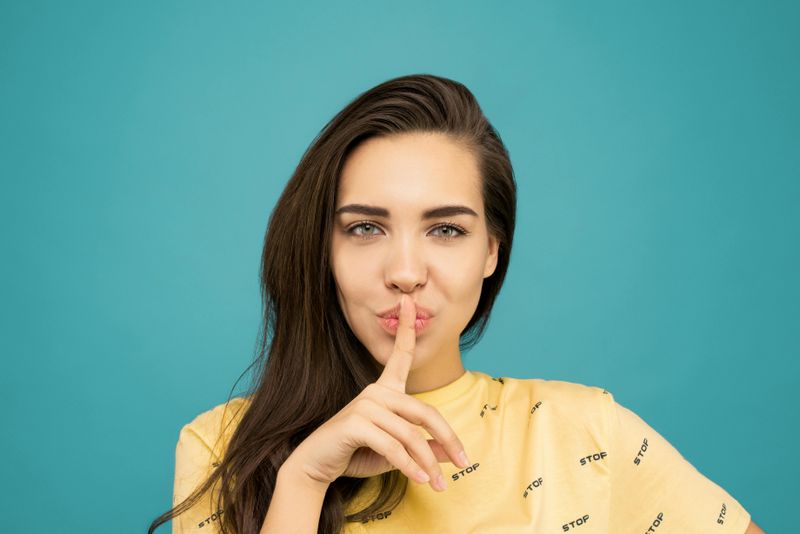11 Phrases That May Indicate Manipulative Behavior in Women