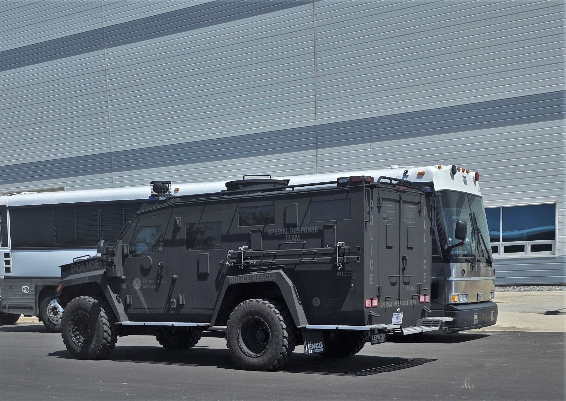 Hundreds arrested in immigration raid at Hyundai plant site in Georgia