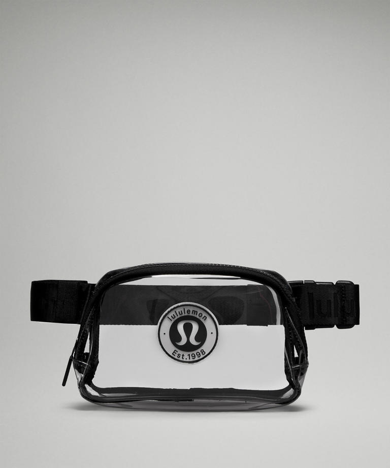 The best clear stadium bags – just in time for the World Cup