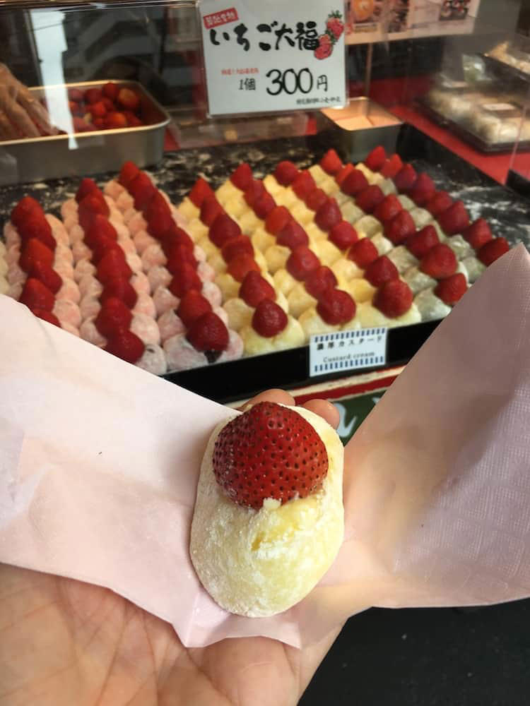30 Japanese Snacks You Must Try